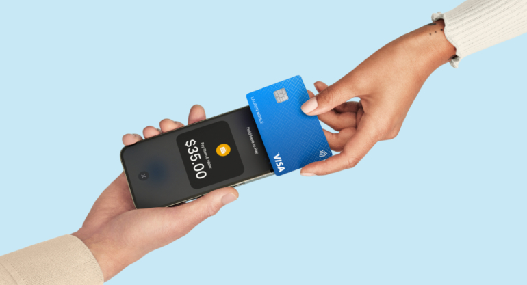 Best Free Credit Card Readers for iPhone & Cheap Alternatives