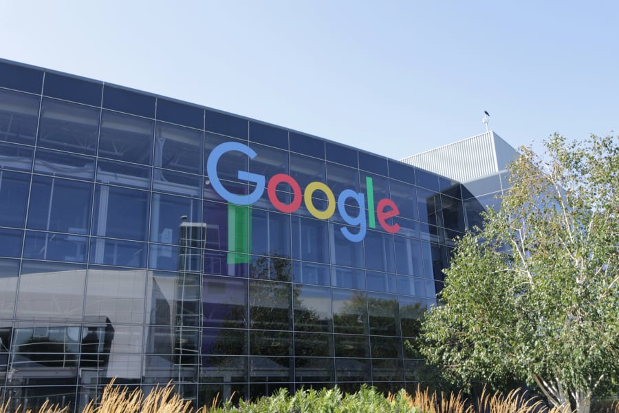 Alphabet Launches Rare 100-Year Bond to Fund Massive AI Push