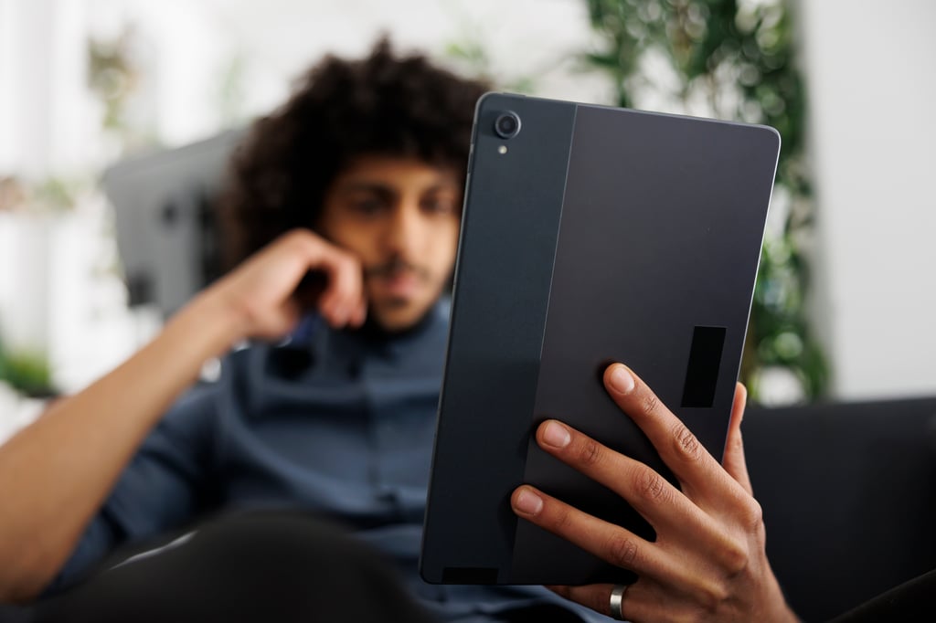 Chrome v148 Bug Locks Some Android Tablet Users Out of Browser ...